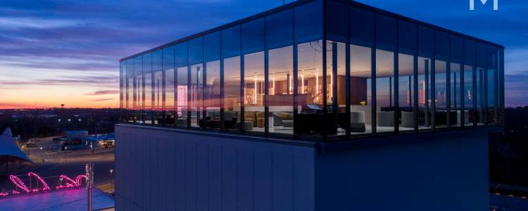 Food and Drink | The Momentary