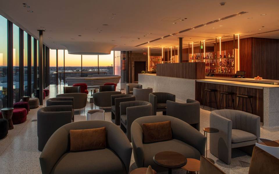 Tower Bar | The Momentary