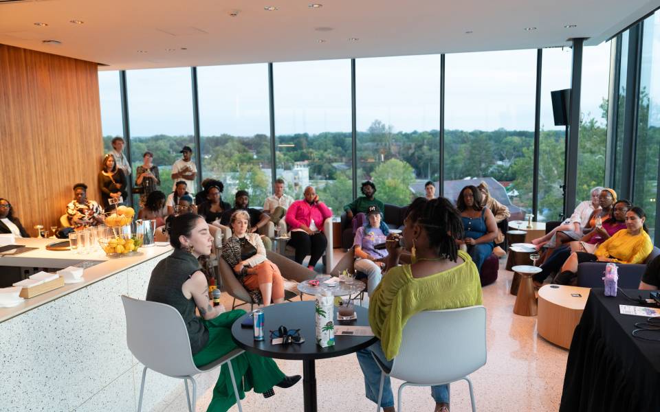 Tower Bar | The Momentary